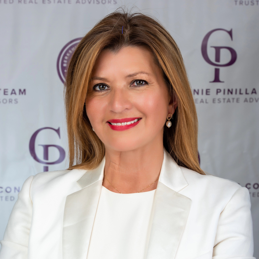 Constanza “Connie” Pinilla - Schneps Media